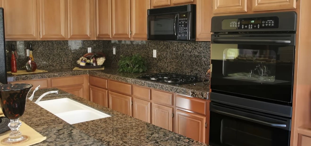 Modern Series 60cm Electric Pyro Built-in Oven, TFT display - Kitchen ...
